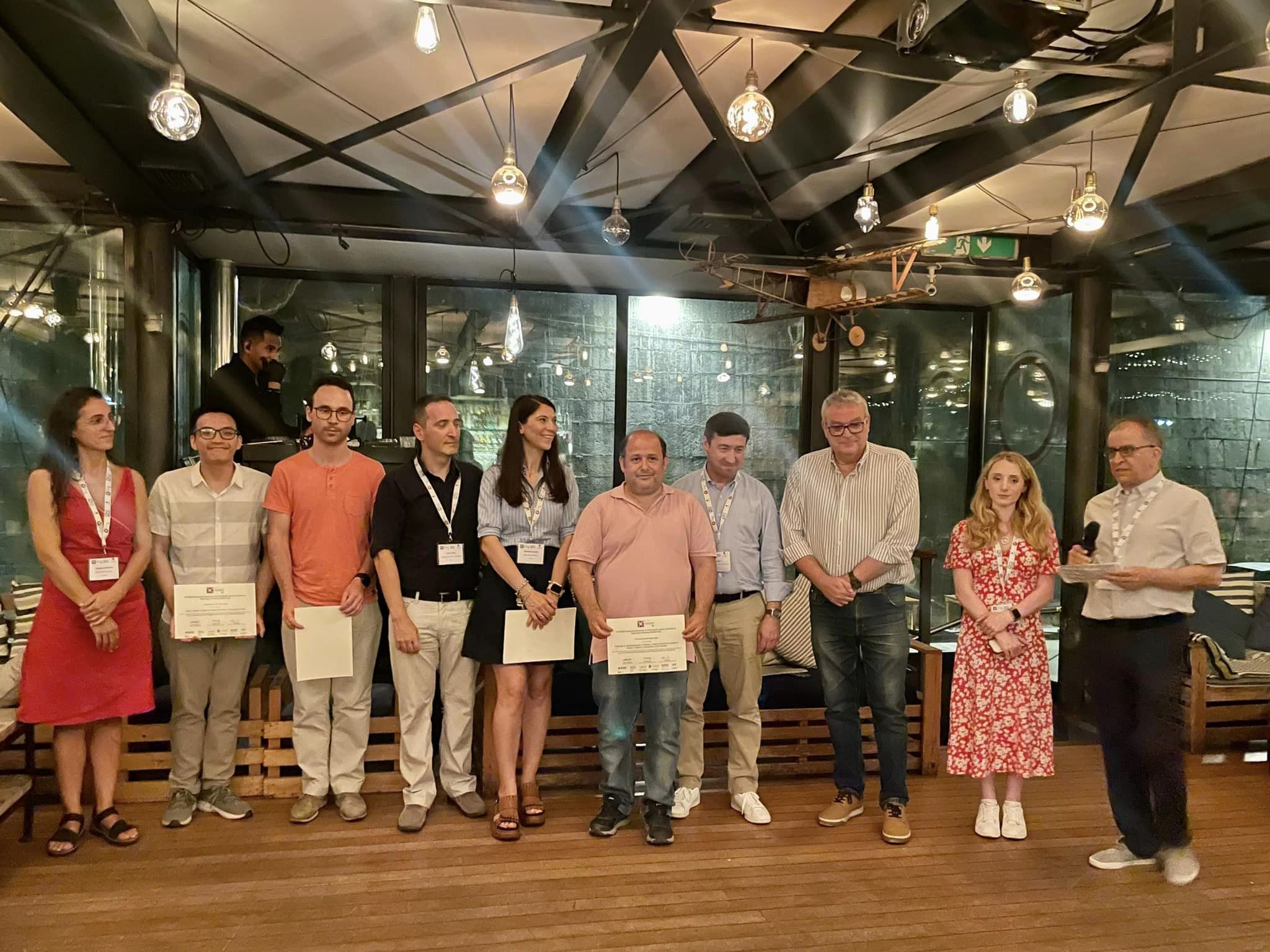 Welcome to the Computer Communications Lab.